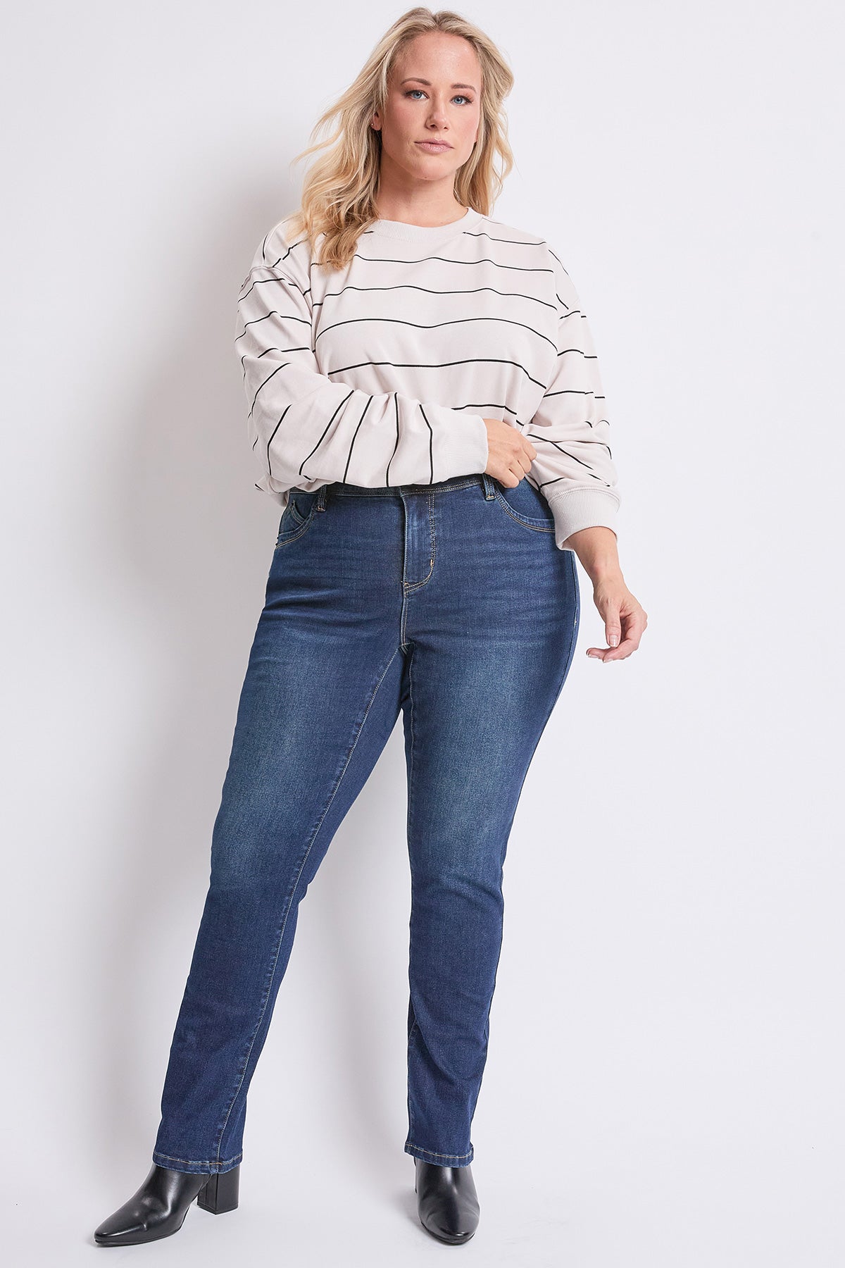 Women's Plus High Rise Curve Confidence WannaBettaButt Straight from ...